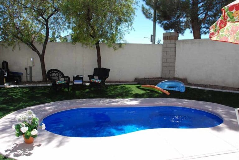 Latham Fiberglass Pools: Shapes and Finishes
